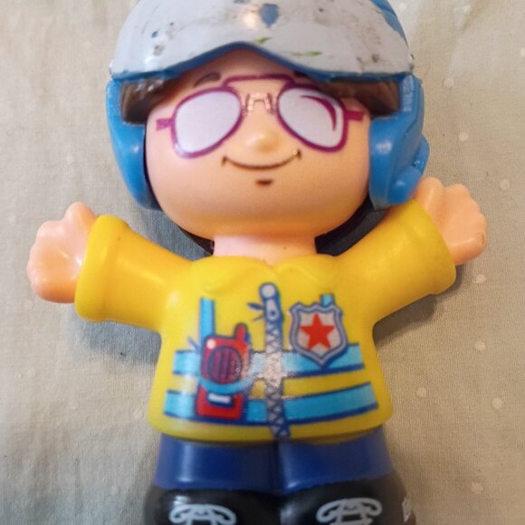 Fisher-Price | Toys | Fisher Price Little People Police Girl Toy Figure ...